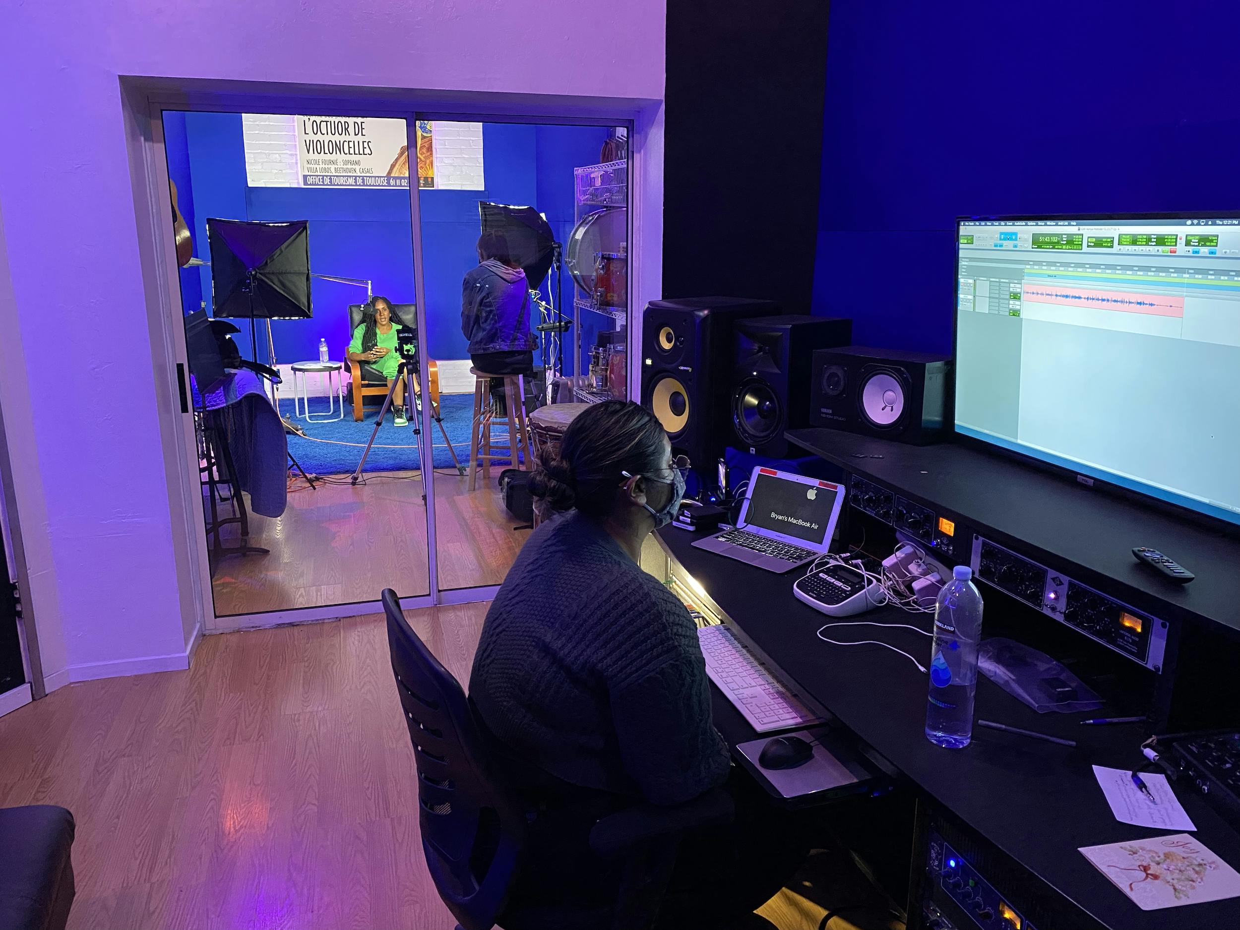 Skyline Studios - Control Room B - Private Home for Rent in Oakland - Swimply